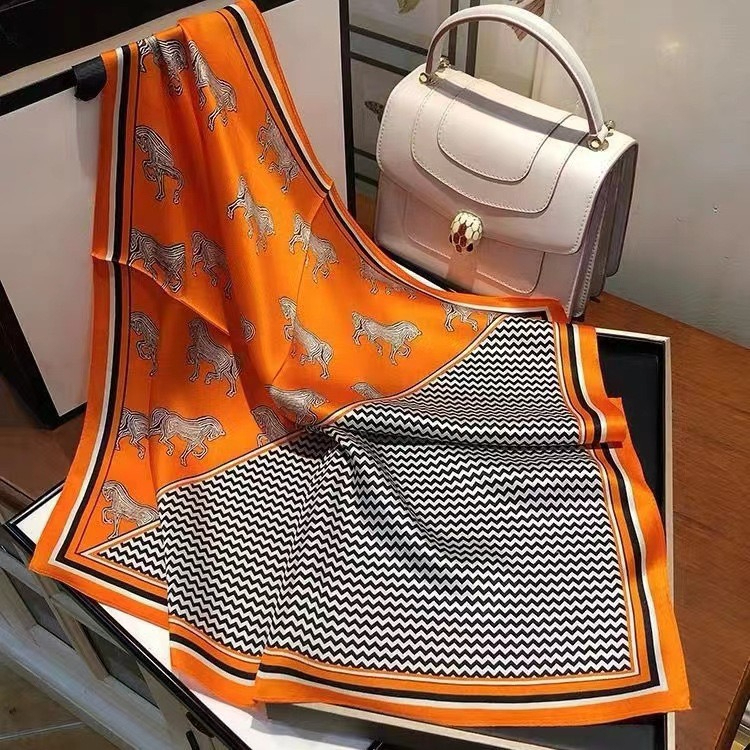 GODDESS Retro women silk scarf Luxury women silk scarf Simple and ...