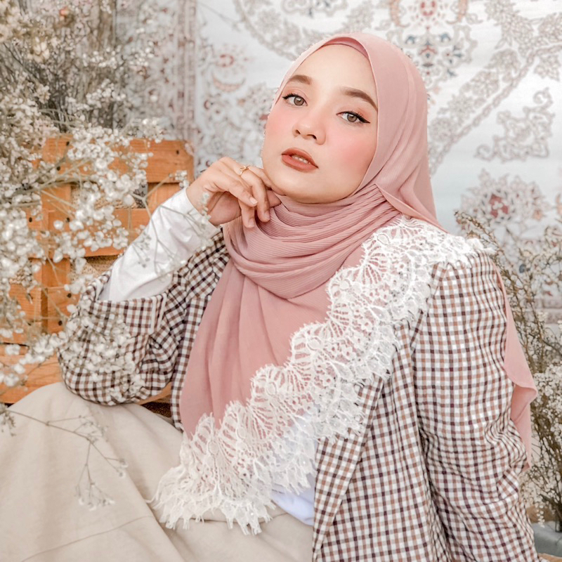 LEAH Tudung Instant Shawl Pleated Crush Chiffon Lace IRONLESS | Raya by ...
