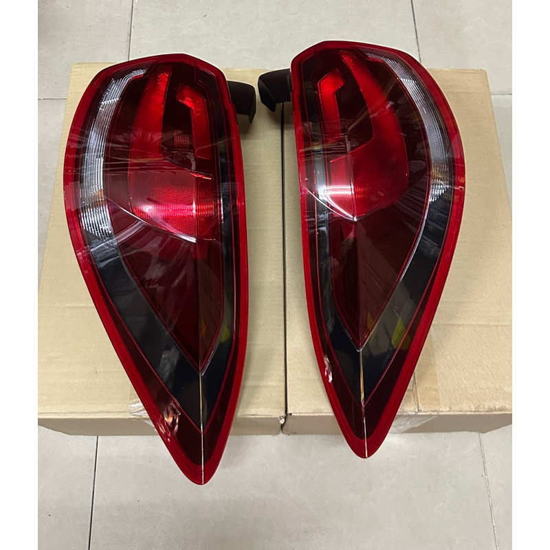 PROTON PERSONA 2021 TAIL LAMP ORIGINAL PW954267 LH / PW954266 RH READY ...