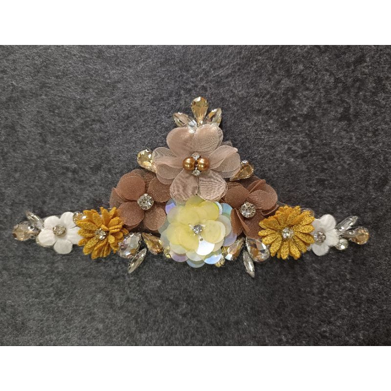 Flower 3d Patch with chunky beads / Bunga 3d dengan diamond tampal iron ...