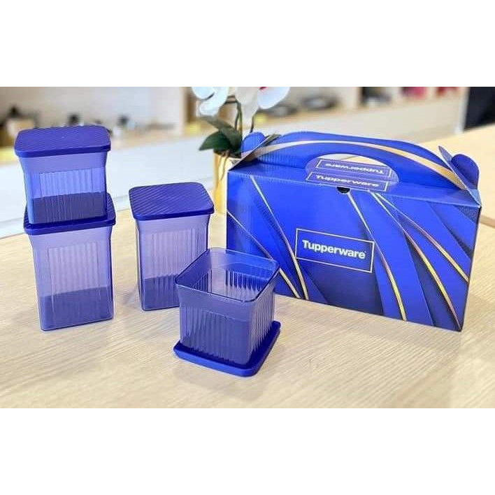 Tupperware Cake Gift set/ Elegant Square set/ Snack it/ Gift set ...