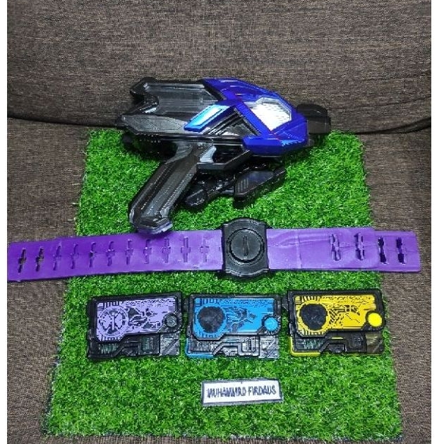 DX Shotriser Kamen Rider Vulcan ORIGINAL Kamen Rider Zero One TOY ...