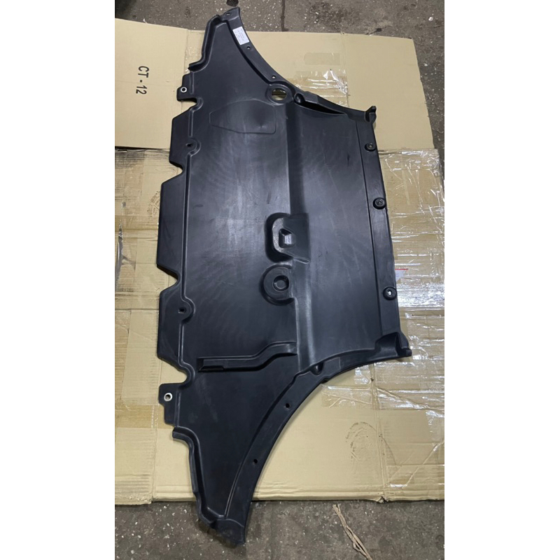 AUDI A4 A5 ENGINE LOWER COVER （2008-2015y）B8 | Shopee Malaysia
