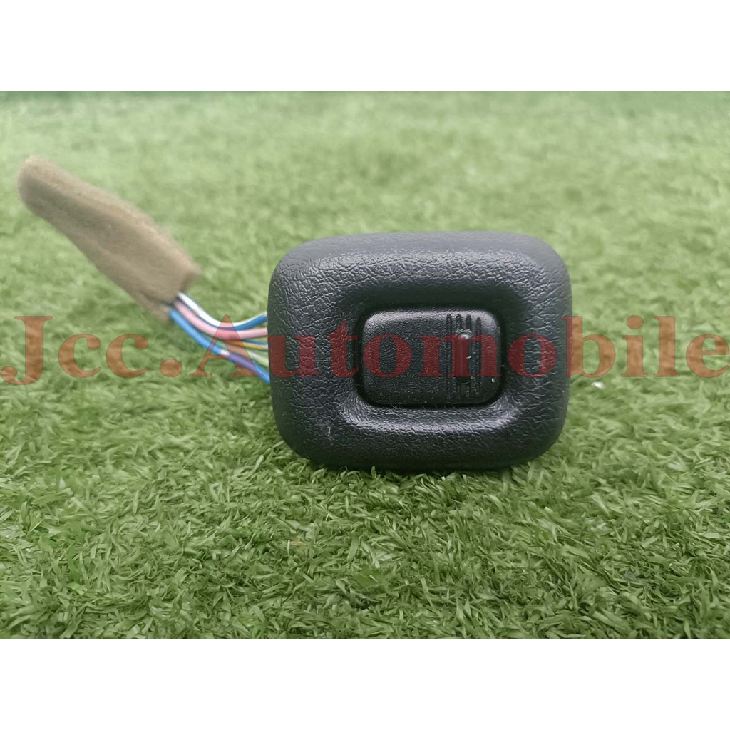 DAIHATSU GINO (L700) POWER WINDOW SWITCH (R/LH) [B-1-4] | Shopee Malaysia