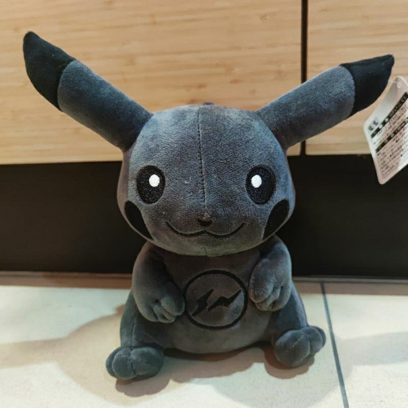 25cm 黑化皮卡丘神奇宝贝宝可梦娃娃公仔玩偶 pikachu pokemon softoy plushie patung | Shopee ...
