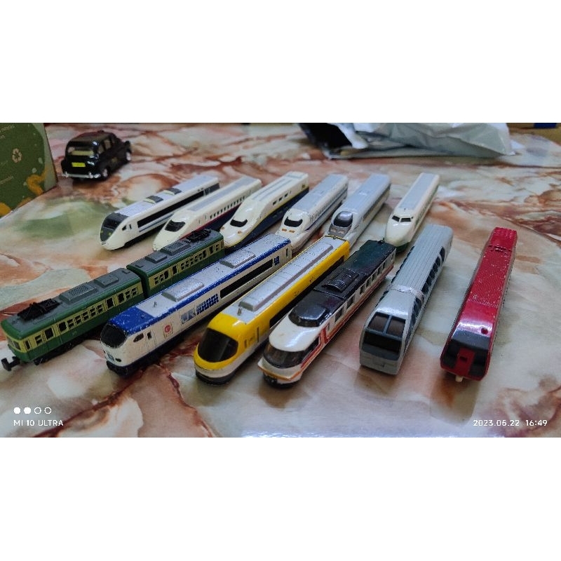 KATO KATO-N tomix tomica 1/100 bullet Train LRT mrt toy diecast tram streetcar plarial rial ...
