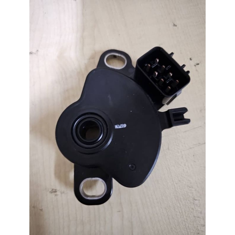 PERODUA ORIGINAL GEAR BOX INHIBITOR SWITCH 84540-B1030 | Shopee Malaysia