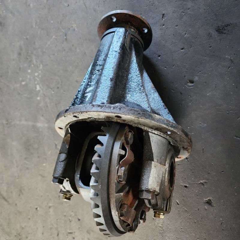 Toyota Hilux Kun25 rear differential gearbox REBUILD 11x41 11x43 LSD ...