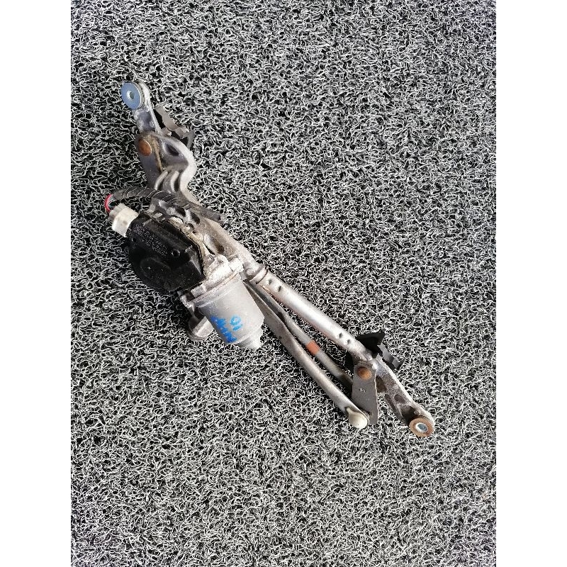 Toyota wiper motor Toyota Prius c nhp10 wiper motor | Shopee Malaysia