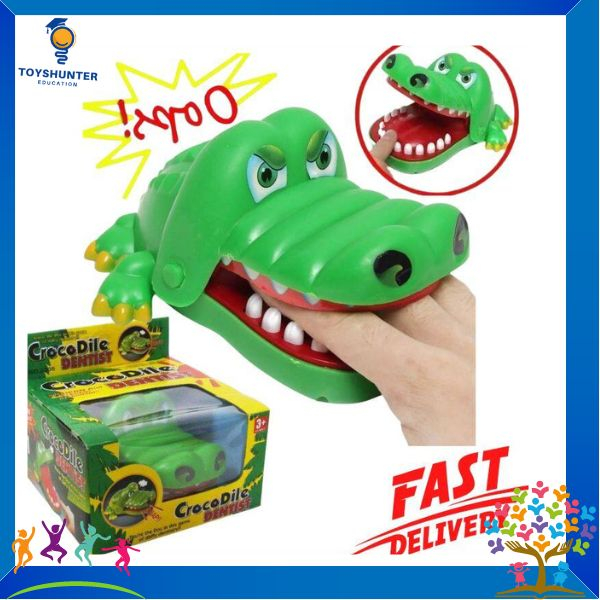Cute Large Crocodile Jaw Snap Mouth Dentist Bite Finger Game Funny ...