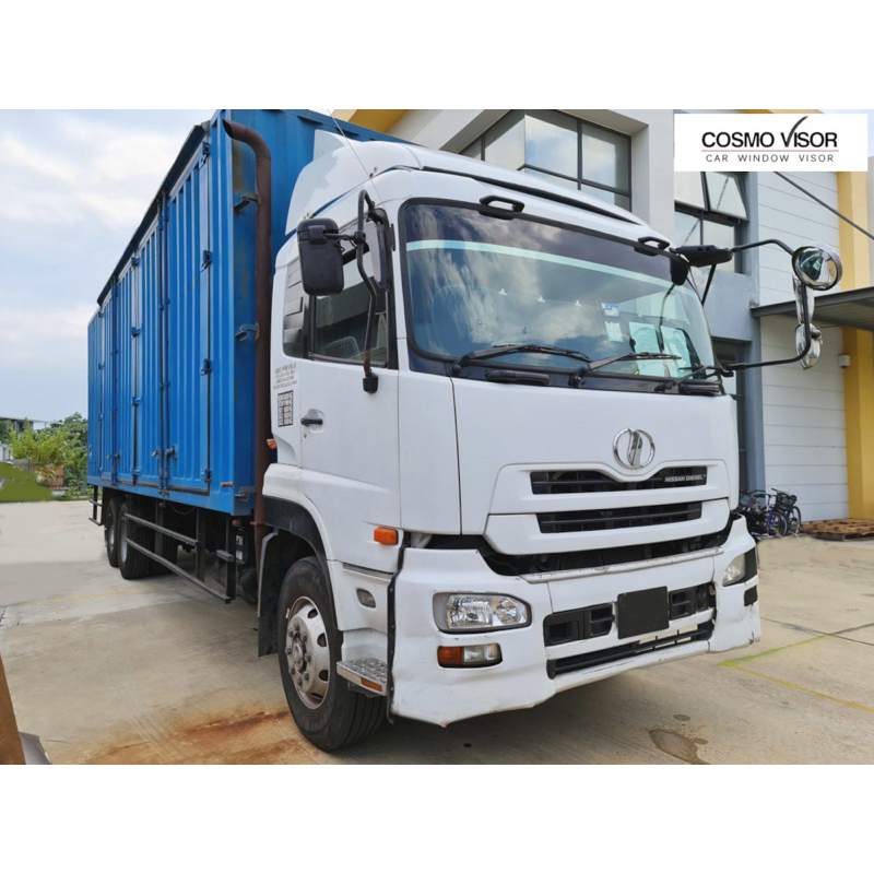 UD Trucks Quon (Nissan Diesel) 04y-Above Lorry / Trucks Door Visor (MADE IN MALAYSIA) Deflectors ...