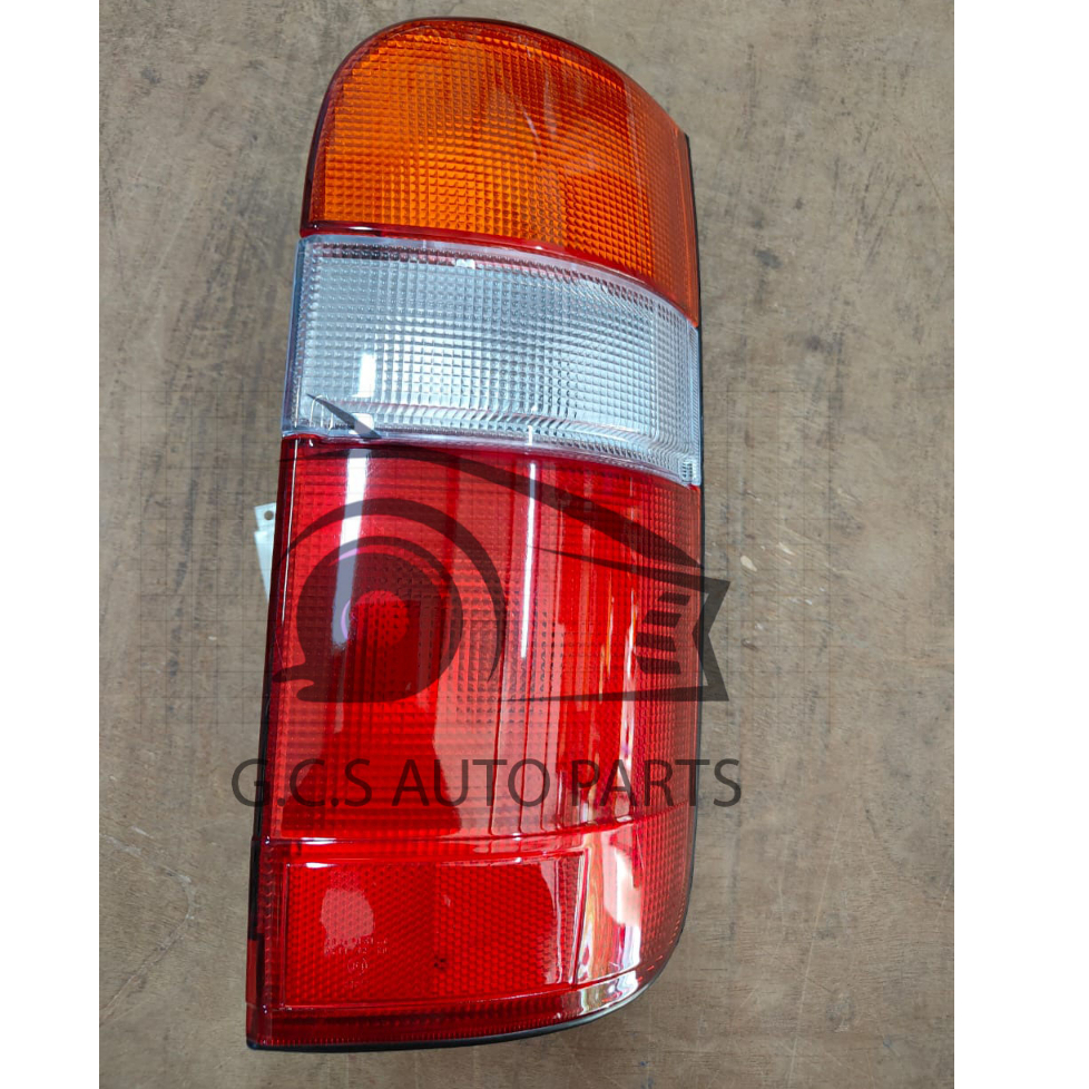 Toyota Hiace LH113 Tail Lamp ASSY | Shopee Malaysia