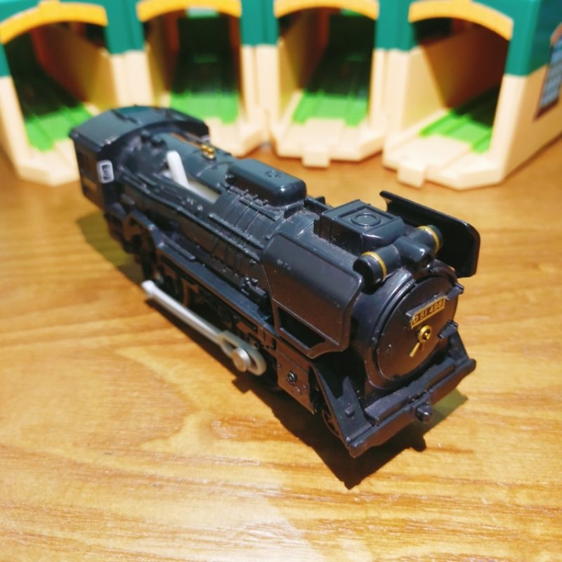 Japanese Locomotives Train Collection Motorized Kereta Api Hitam Mainan ...