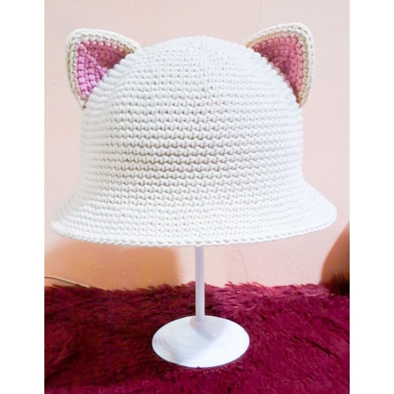 HANDMADE CROCHET | KNIT BUCKET HAT | LIGHT CREAM CAT NON WAVY HAT ...