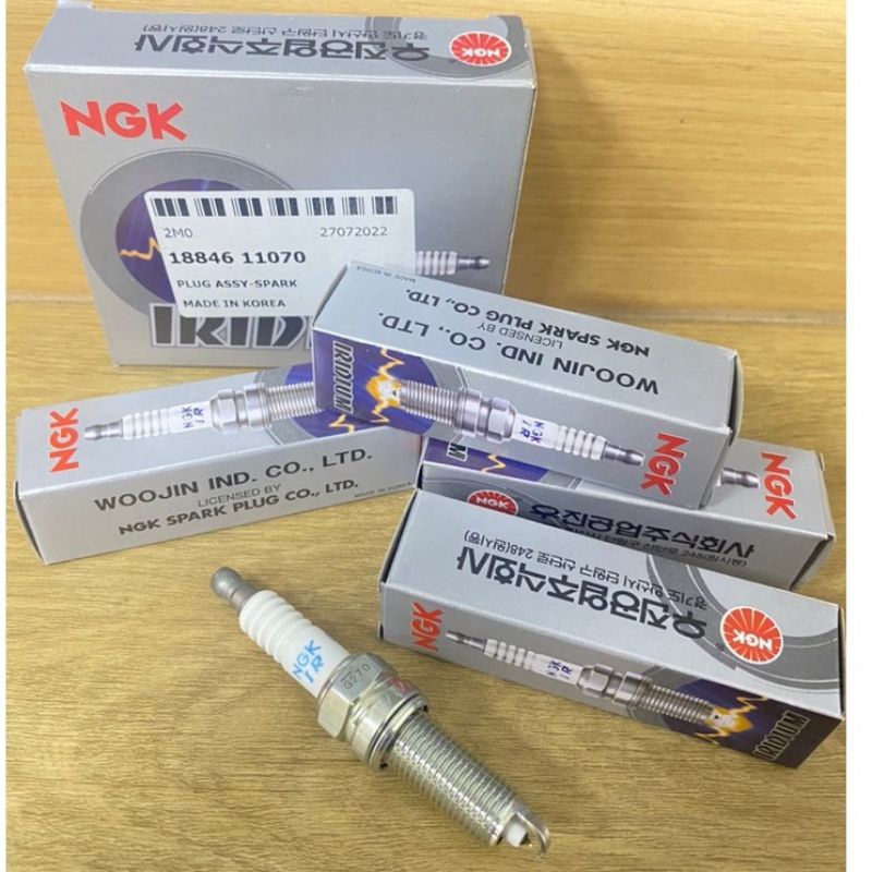 Hyundai KIA 18846-11070 Original NGK Iridium Spark Plug SILZKR7B11 ...