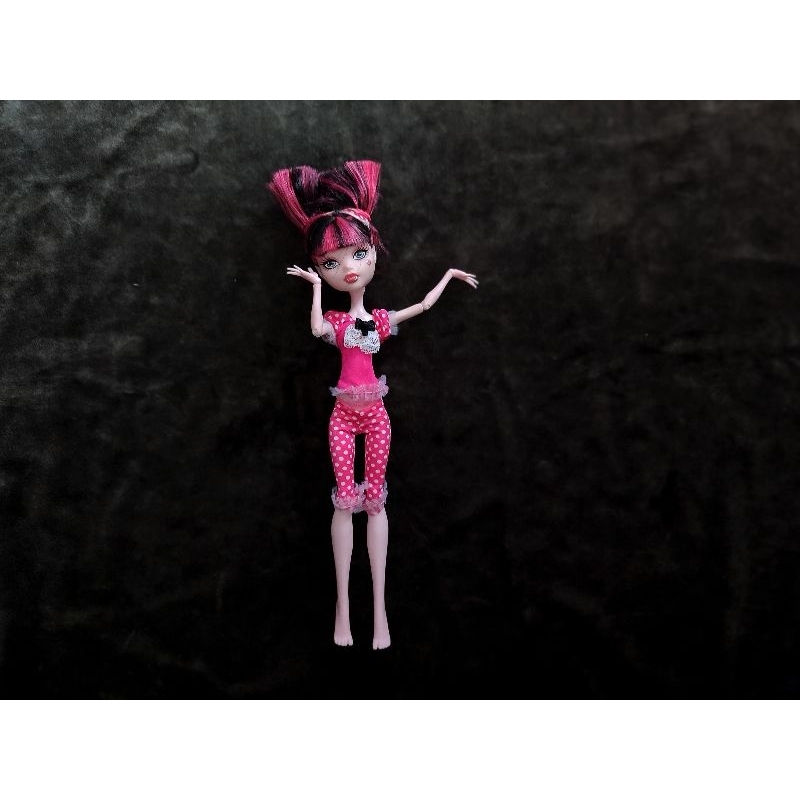 Mattel Monster High : Draculaura Sleepover Doll | Shopee Malaysia