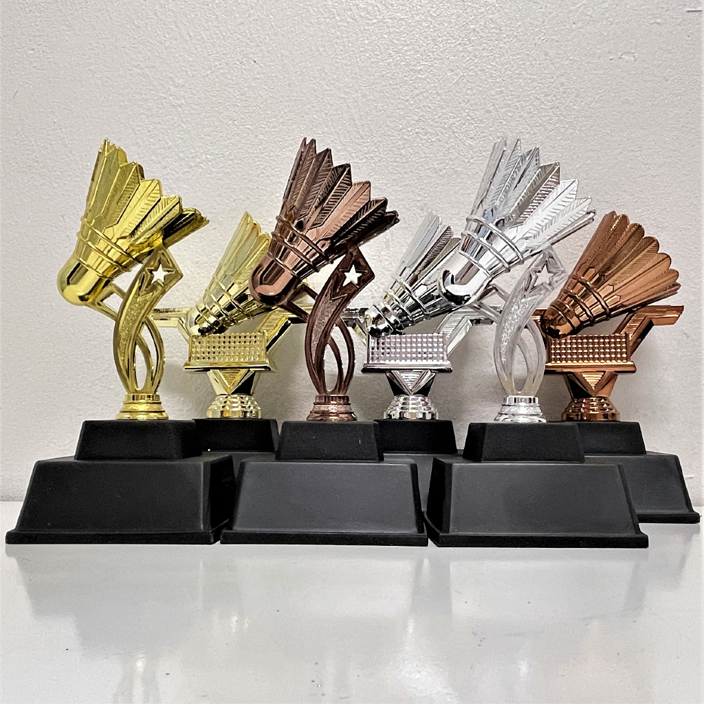 Badminton Plastic Trophy AUS-MF002 & BE-PF03 Screw Medal (Hadiah Sukan ...