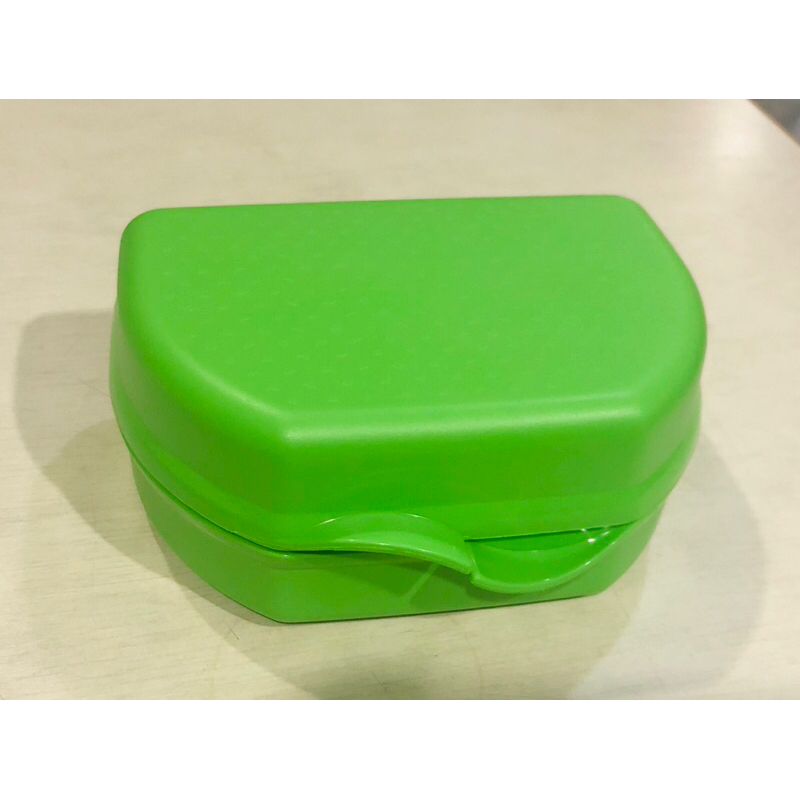 Tupperware Snack/Sandwich Keeper (1) | Shopee Malaysia