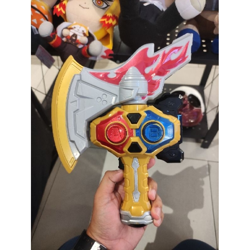DX Weapon Kamen Rider Ex Aid Kamen Rider Zio Geiz Original Toy-Genics ...