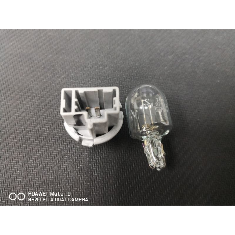HONDA TAIL LAMP BULB & SOCKET (2 PINS) (21W 12V) 33514-S50-003 / 33303 ...