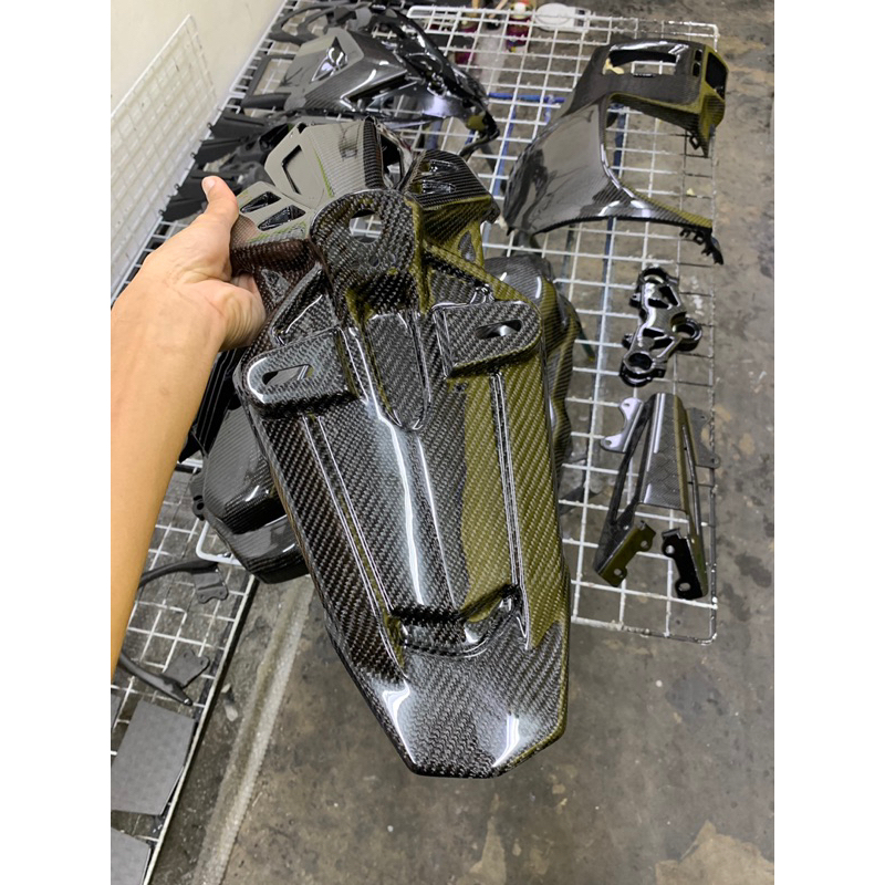 Ekor Belakang Y15 Carbon Fiber 🔥 | Shopee Malaysia