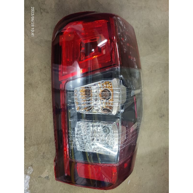 LOW SPEC MITSUBISHI TRITON KL1T 2019 2020 TAIL LAMP / TAIL LIGHT ...