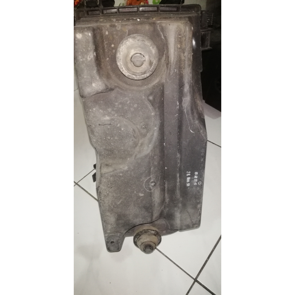 W124 Mercedes Benz Original Air Filter Box Air Flow Console for e280 ...