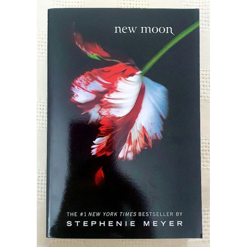 MBH | NEW MOON by Stephenie Meyer (Fantasy) (Book 2 of Twilight Saga ...