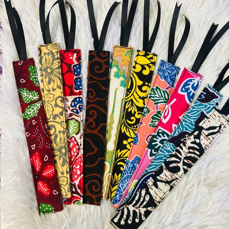 (READY STOK) 1pcs HANDMADE BOOKMARK BATIK/SONGKET /gift/ cenderamata ...