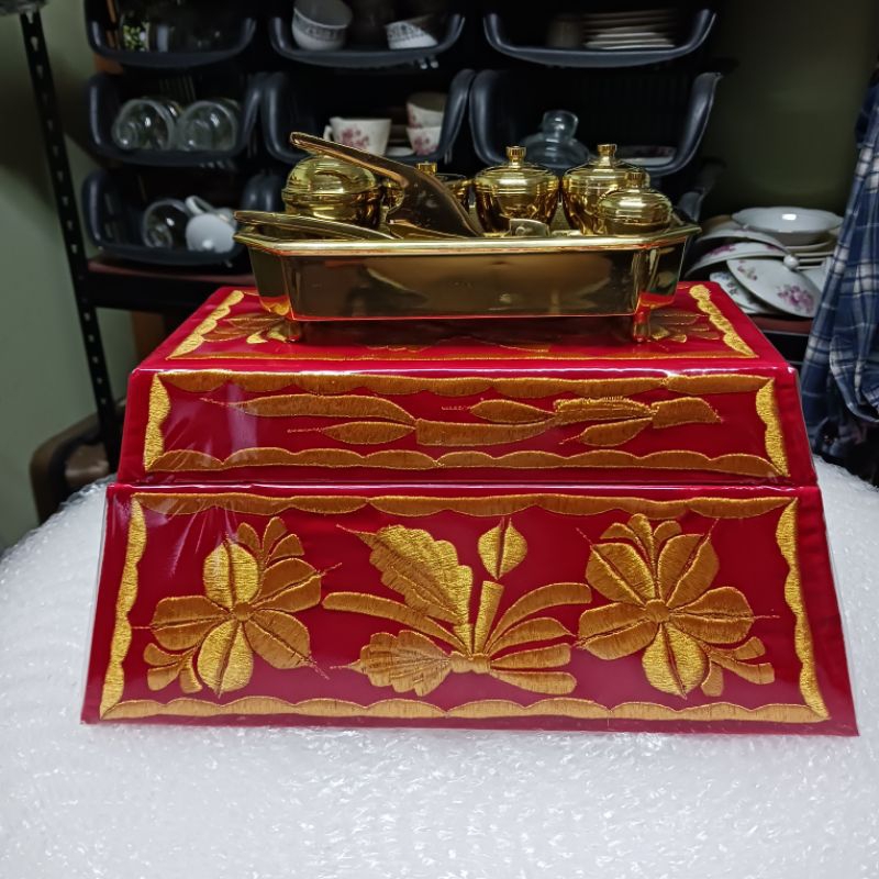 Set tepak sirih tembaga dan kotak kayu tekat benang emas | Shopee Malaysia