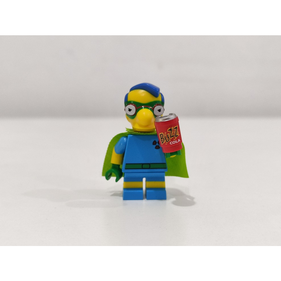 Lego 71009 CMF The Simpsons Marge Bart Maggie Lisa Simpsons Comic Book ...