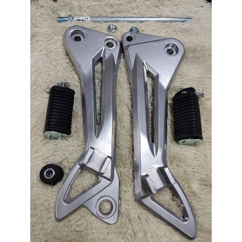 MODENAS KRISS110 KRISS 1 110 REAR FOOTREST STEP BELAKANG BRACKET BUSH SWING ARM SHAFT FOOT REST ...