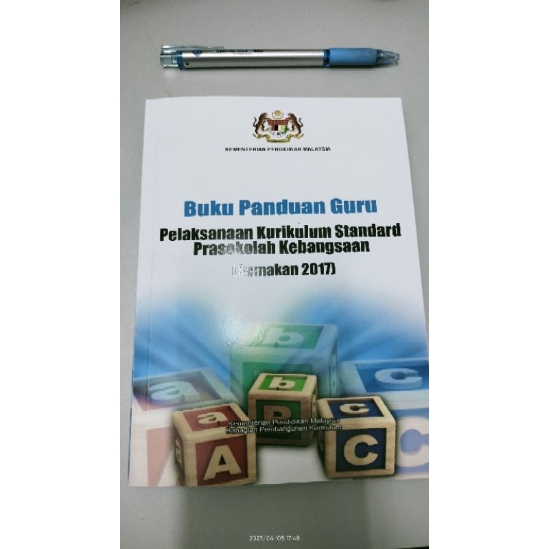 Buku Panduan Guru Pelaksanaan Kurikulum Standard Prasekolah Kebangsaan (KSPK) Saiz A5 | Shopee ...