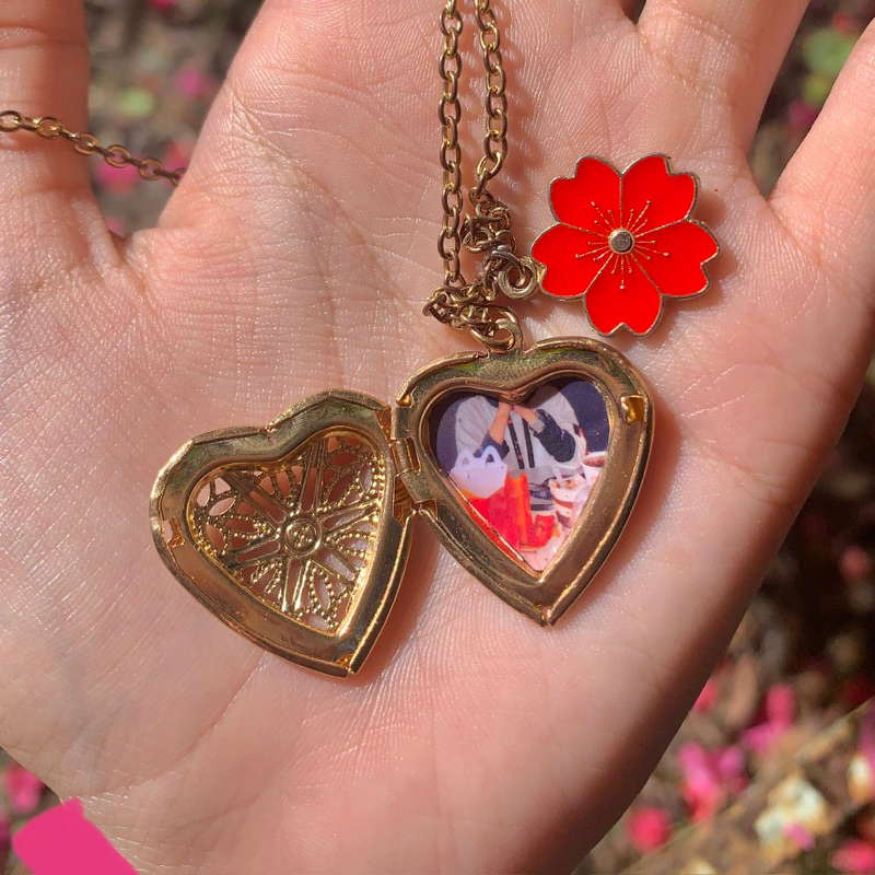 🤍custom love photo locket/necklace🤍 | Shopee Malaysia