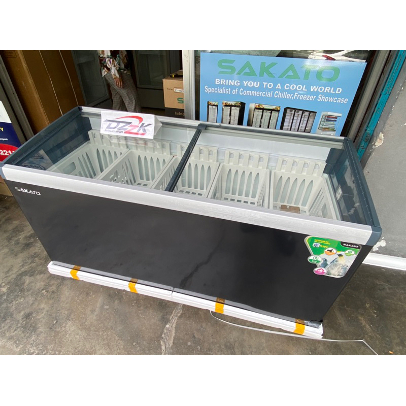 NEW SAKATO SSG-600 Glass Door Freezer 600L LED Slanting Glass Energy saving freezers | Shopee ...