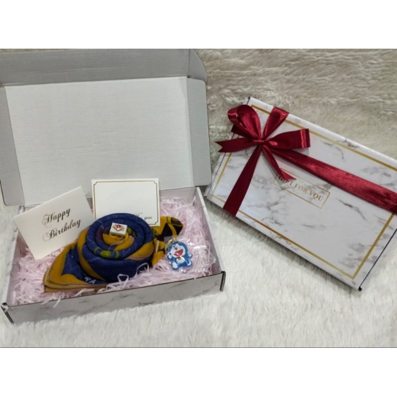 Gift Box Tudung Bajet ( Fazura, Leeyanarahman Scarves dan Wawa Scarves ...