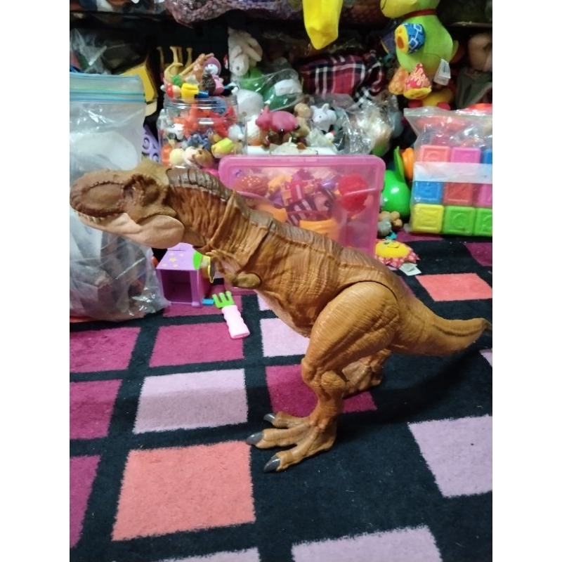 Jurassic world Extreme Chompin' T Rex | Shopee Malaysia