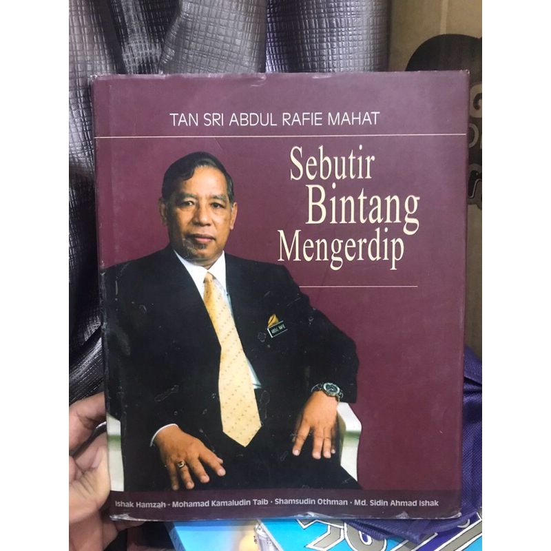 Biografi Tan Sri Abdul Rafie Mahat (Ketua Pengarah Pelajaran Ke9) | Shopee Malaysia