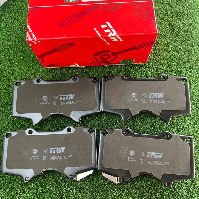 (TRW) TOYOTA HILUX REVO GUN125 GUN126 front brake pad (2015-2020 ...