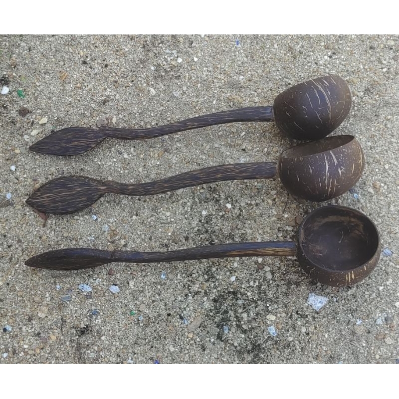 Gayung / Senduk Tempurung Kelapa Tradisional | Shopee Malaysia