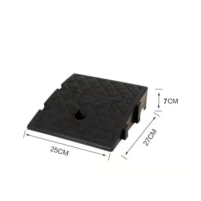 【COD】 HEAVY DUTY rubber curb ramp triangle electric vehicle step pad ...