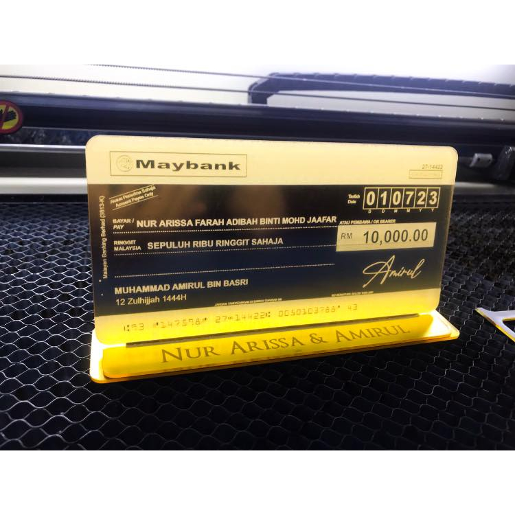 Cek Hantaran + Tapak(Acrylic Engrave) | Replika Cek + Tapak (Acrylic ...