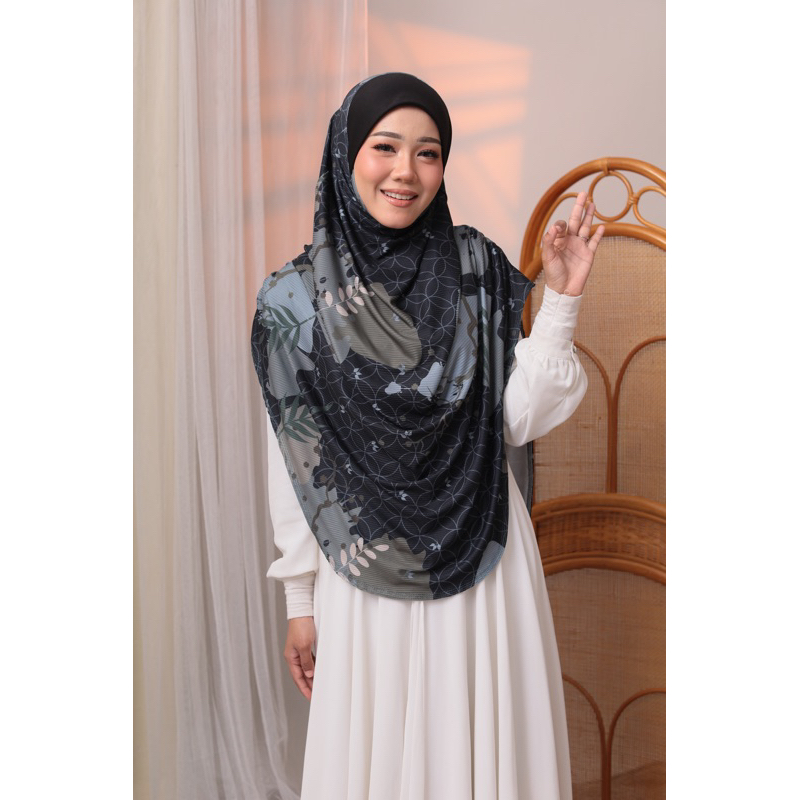 Tudung Sarung Instant Pleated Printed Kedut Bahu bidang 60 | Shopee ...