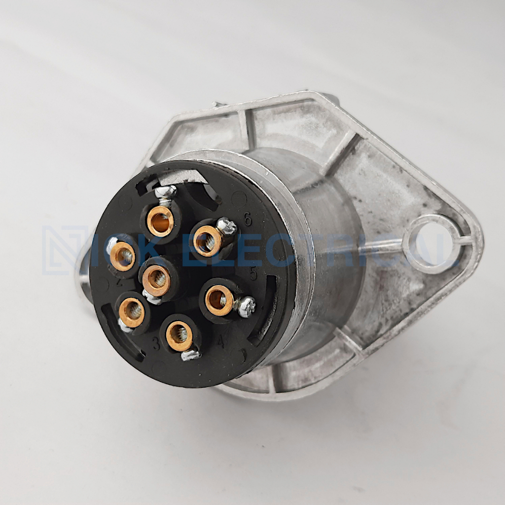 TRAILER 7 PIN 12V / 24V CABLE MOUNT CONNECTOR PLUG AND SOCKET | Shopee ...