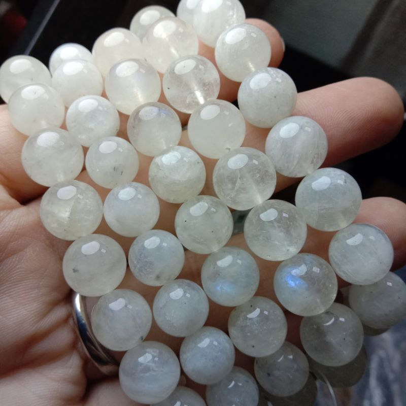 Offer Item ! Offer Item ! Moonstone Blue Sheen Bracelet (Black Dot) 特价 ...