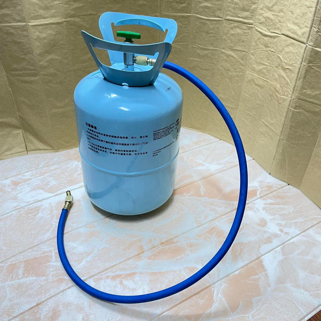 R134a Gas + Hose KERETA AIRCOND KOMPRESSOR / PETI AIS GAS Model LAMA ...