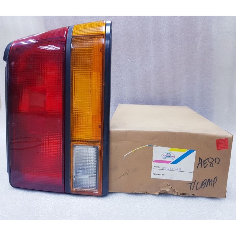 TOYOTA COROLLA AE80 EE80 EE82 SEDAN 84 85 87 88 REAR TAIL LAMP LIGHT ...