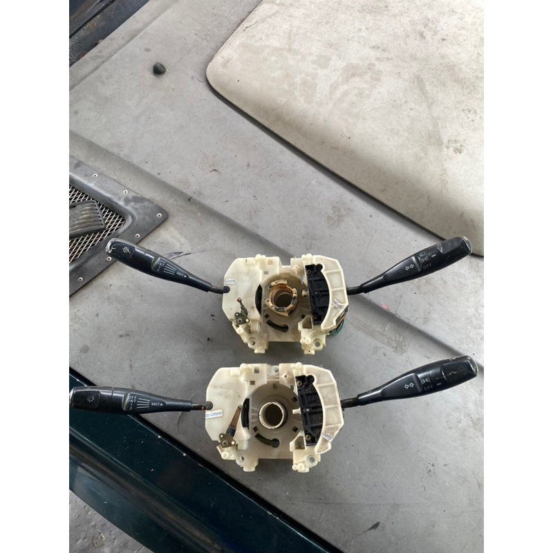 USED ORIGINAL SWITCH SIGNAL/WIPER PROTON WIRA(WHITE) | Shopee Malaysia