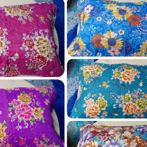 Clearance Sales ~ Sarung Bantal Jahitan Patchwork Corak Bunga | Shopee ...