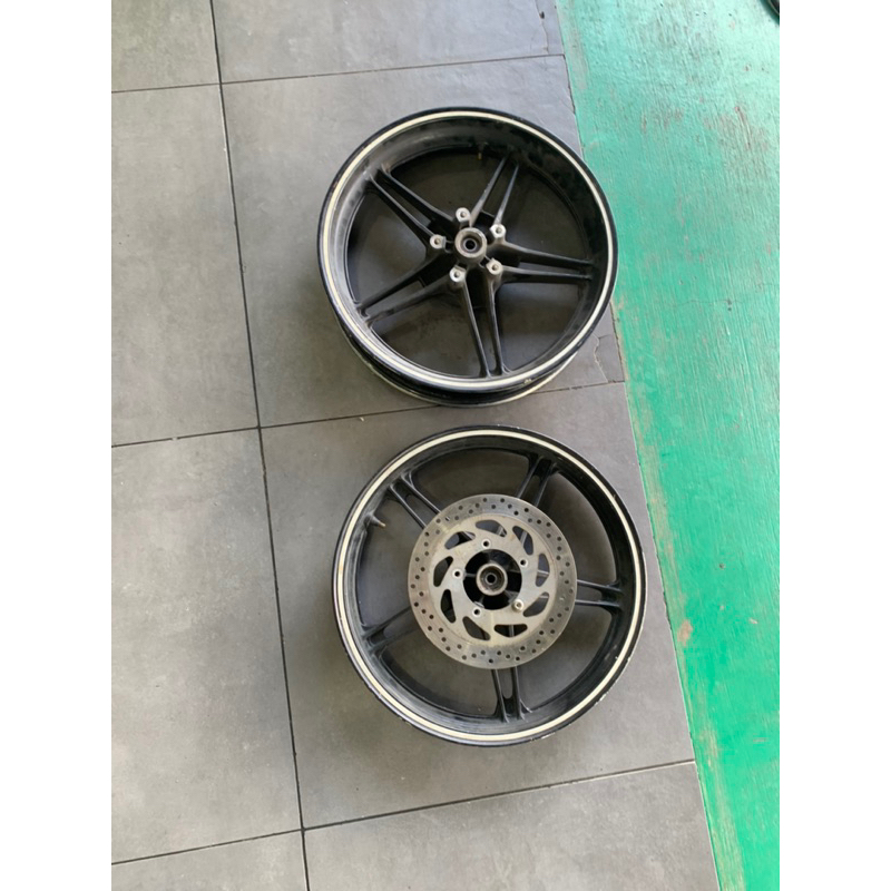 sport rim original Yamaha Fz150i Fz150 second | Shopee Malaysia